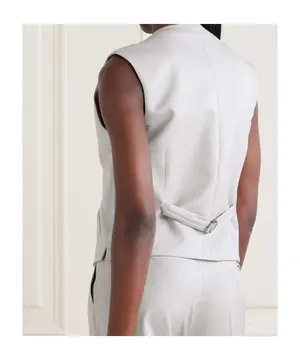 BLAZÉ MILANO Sleeveless V-neck Vest