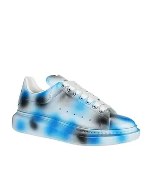 Alexander McQueen Logo Spray Paint Sneakers - Blue