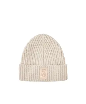 Loewe Logo Patch Ribbed Knit Beanie - Light Beige
