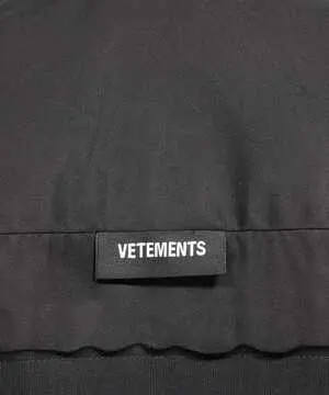 Vetements Logo Shirt