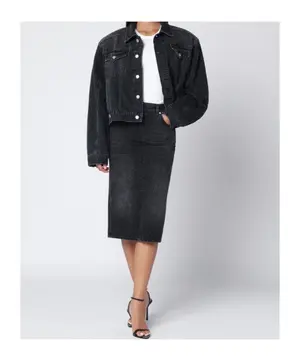 HAIKURE Cropped Denim Jacket With Classic Collar - Black