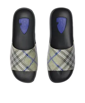 Burberry Vintage Check Pattern Slip-on Slides - Black