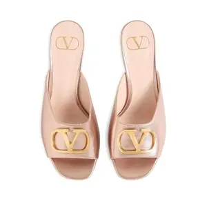 Valentino Garavani Square Open Toe Heeled Sandals - Pink
