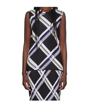 Burberry Checked Silk Knitted Vest