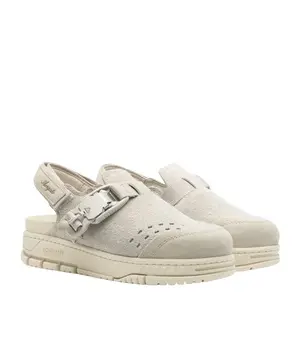 Axel Arigato Area Leather Slip-on With Magnetic Buckle