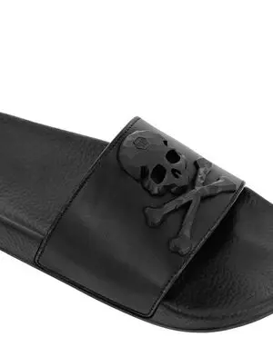 Philipp Plein Skull Detail Flip Flops
