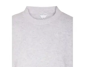Bottega Veneta Crewneck Knitted Jumper With Patch Details - Gray