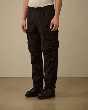 C.P. COMPANY Cargo Pants With Lens Detail - Black