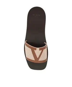 Valentino Garavani Vlogo Patch Square Toe Slippers