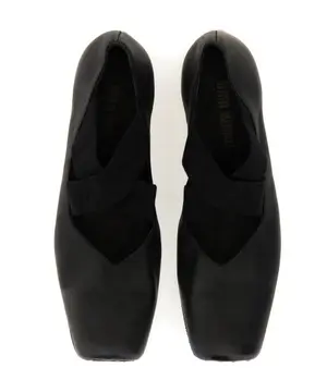 UMA WANG Square-toed Ballet Flats With Criss-cross Straps - Black