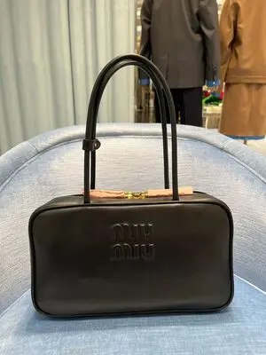 Miu Miu Beau Leather Top Handle Bag - Black