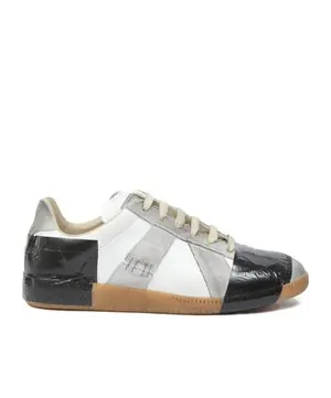MAISON MARGIELA Panelled Lace-up Sneakers - Multicolor