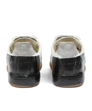 MAISON MARGIELA Panelled Lace-up Sneakers - Multicolor