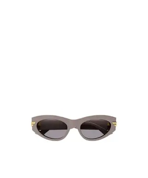 Bottega Veneta Cat-eye Frame Sunglasses - Gray