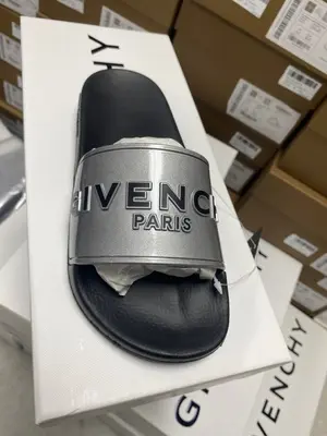 Givenchy Metallic-effect Logo Slides - Silver