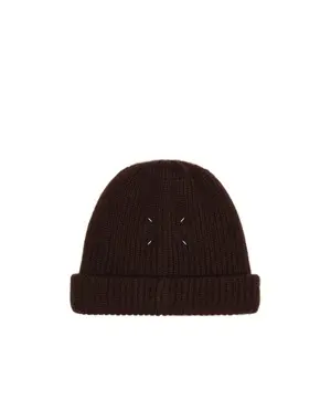 MAISON MARGIELA Maison Margiela Ribbed Beanie With Logo Detail Olive Paste