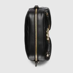 Gucci Logo Plaque Quilted Shoulder Bag - Black