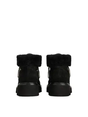 ROGER VIVIER Viv" Rangers Truck Booties - Black