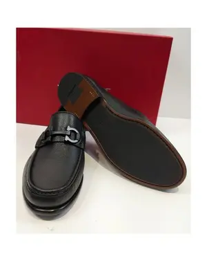 FERRAGAMO Gancini Detail Slip-on Loafers - Black