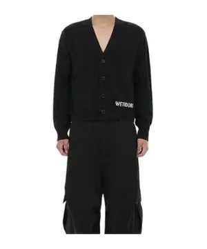We11Done Long-sleeved V-neck Cardigan With Contrasting Logo - Black