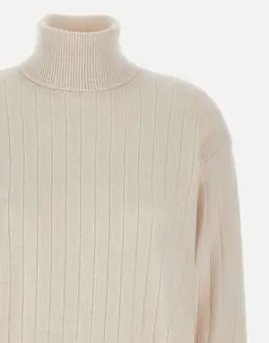 Eleventy Ribbed Knit Turtleneck Sweater With Long Sleeves