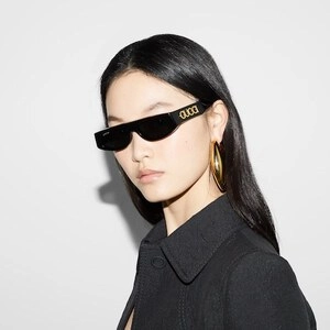 Gucci Geometric Shaped Frame Sunglasses