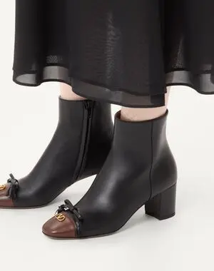 Valentino Garavani Vlogo Signature Ankle Boots - Black/coffee