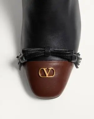 Valentino Garavani Vlogo Signature Ankle Boots - Black/coffee