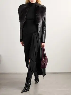 16Arlington High-necked Mid-length Dress
