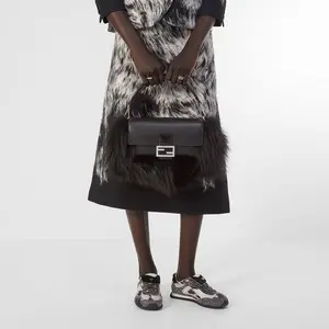 Fendi Wave Pulse Graphic Print Sneakers - Black