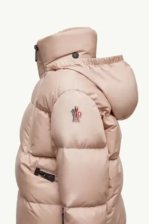 Moncler Uluguru Down Ski Jacket With Hood - Pink