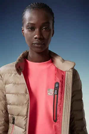 Moncler Walibi Short Down Jacket - Multicolor