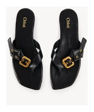 Chloé Mae Thong Sandals With Buckle Detail