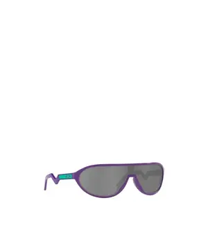 Oakley Full-framed Sunglasses