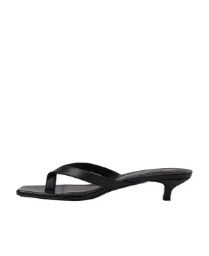 TOTEME Leather Heeled Flip-flop Sandals - Black