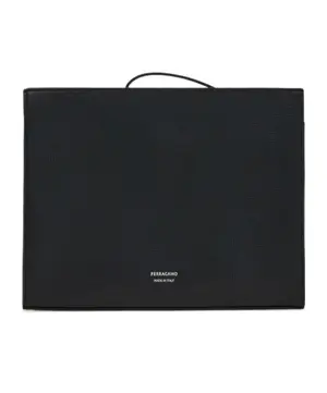FERRAGAMO Gancini Clutch - Black