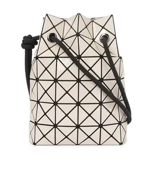 Issey Miyake Logo Embellished Drawstring Shoulder Bag - White