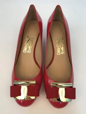 FERRAGAMO Patent Leather Bow Wedge