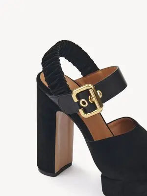 Chloé Aria Platform Sandals With Buckle Detail - Black