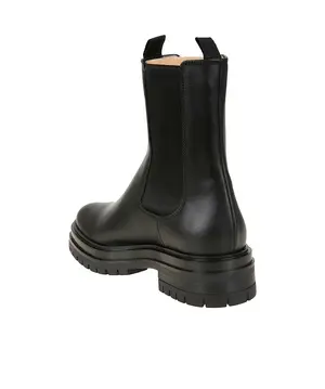 GIANVITO ROSSI Round Toe Chelsea Boots - Black