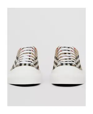 Burberry Checked Lace-up Sneakers - Brown