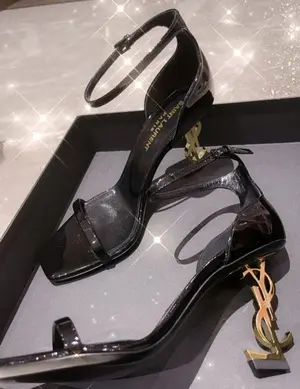 Saint Laurent Opyum Patent Leather Open Toe Sandals With Cassandre Heel - Black