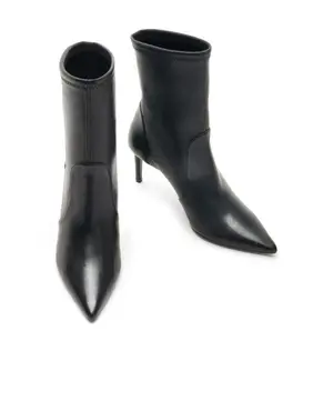 STUART WEITZMAN Pointed Toe Stiletto Heeled Boots