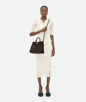 Bottega Veneta Andiamo Medium Shoulder Bag - Fondant