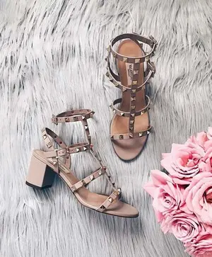 Valentino Garavani Rockstud Caged Sandals - Nude