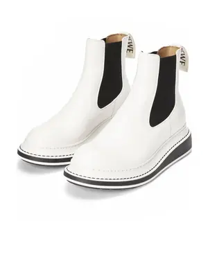 Loewe Chelsea Boot In Calfskin - White