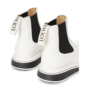 Loewe Chelsea Boot In Calfskin - White