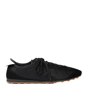 Jacquemus Pointed-toe Lace-up Sneakers - Black