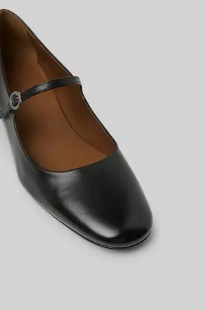 Marsèll Spianata Pumps With Buckle Detail - Black