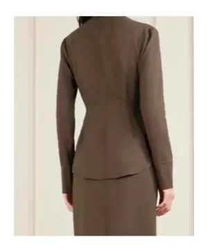 Tove Long Sleeve Shirt With Classic Collar And Curved Hem - Brown